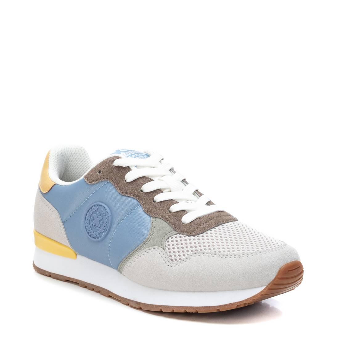 TENIS CASUALES MUJER MARCA XTI COLOR AZUL | Springstep.com